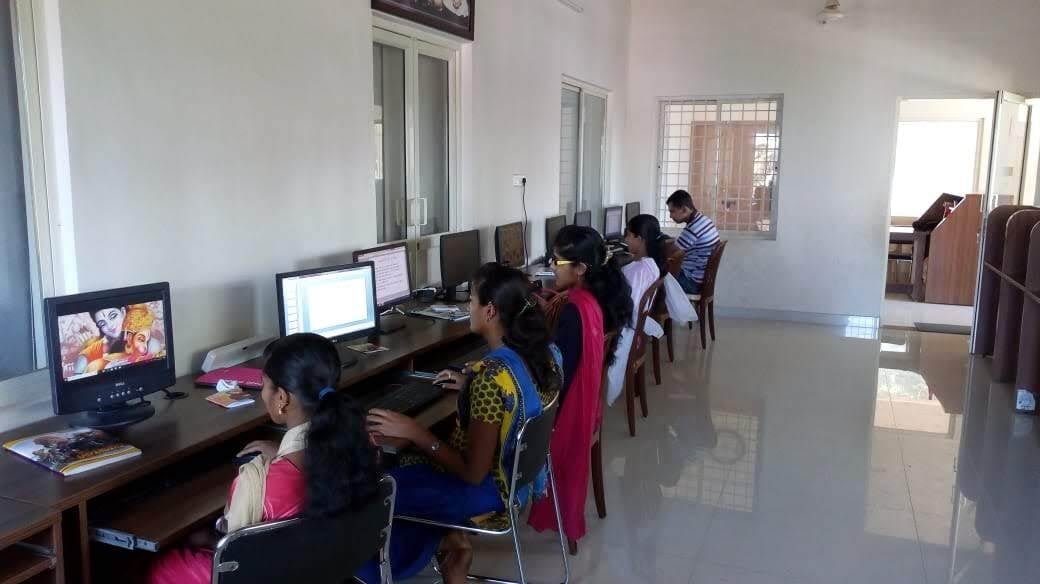 Swami Vivekananda Cultural Centre | Sri Ramakrishna Sharadashrama, Ponnampet